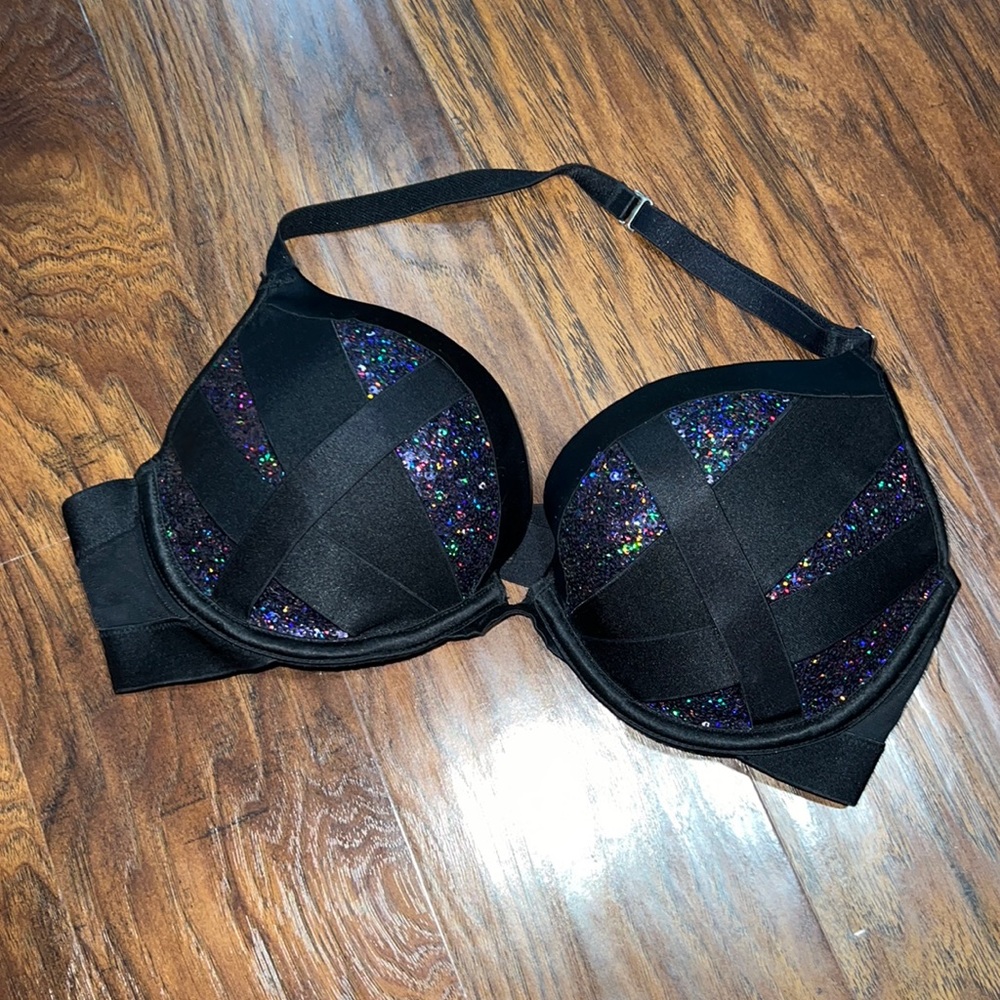 Rare Victoria’s Secret Sequin Bra - Gem